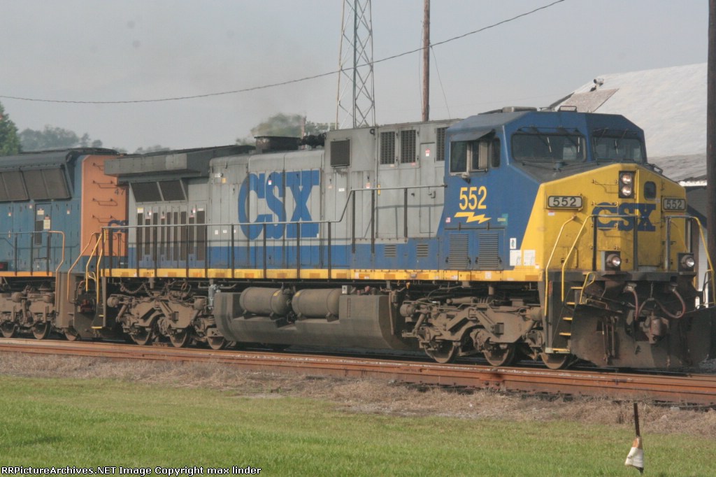 CSX 552